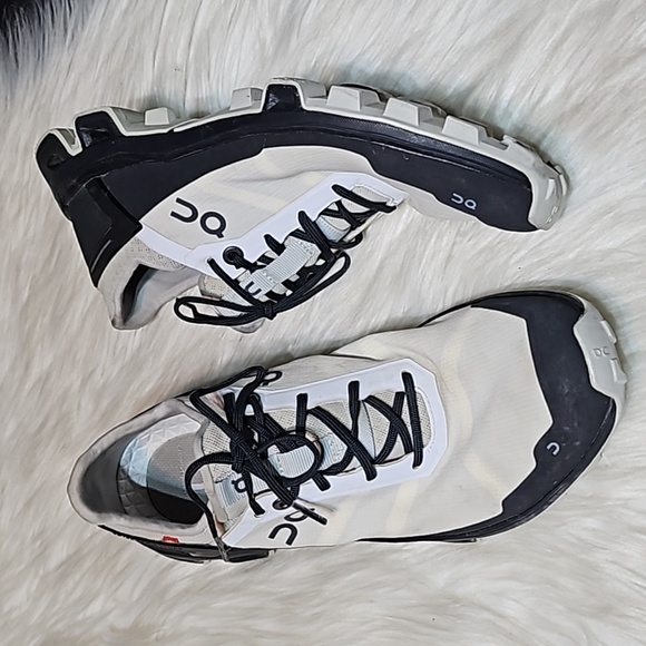 On Running | Shoes | Oc Sneakers | Poshmark